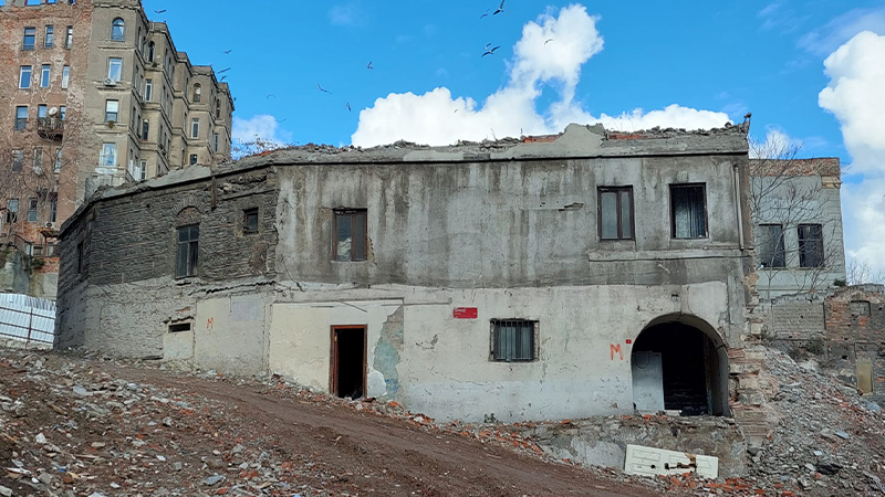 200 yıllık genelev sokağı yenileniyor