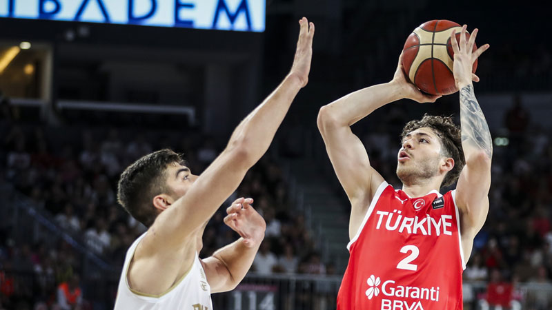 12 Dev Adam yarı finalde