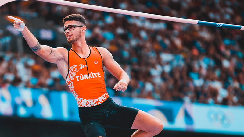 Milli atlet Ersu Şaşma finalde!