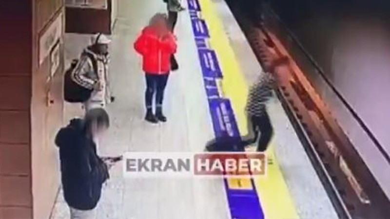 Marmaray'da intihar girişimi: 15 yaşındaki çocuk raylara atladı!